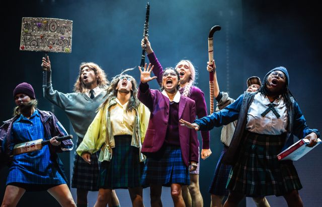 Fangirls Returns for Sydney Opera House Season | Stage Whispers