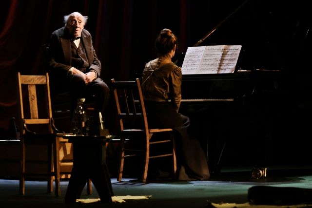 On the Harmful Effects of Tobacco | Stage Whispers