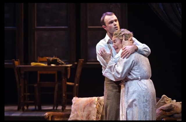The Glass Menagerie | Stage Whispers
