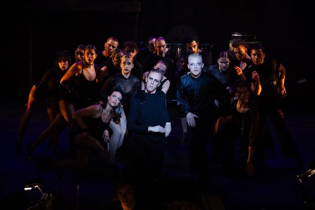 Cats | Stage Whispers