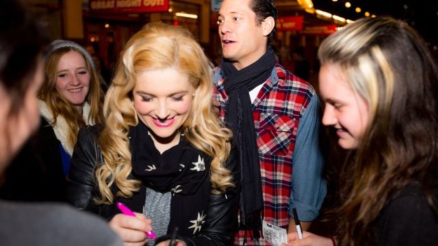 Oh Johnny ... or should we say, Jill? | Stage Whispers