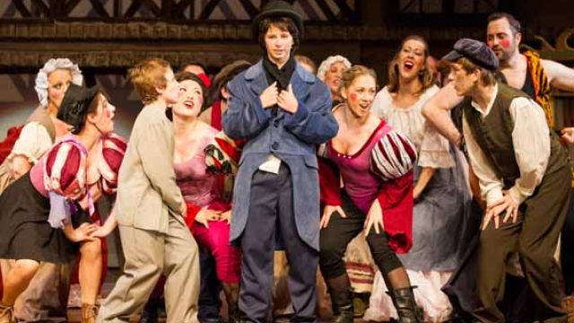 Oliver! | Stage Whispers