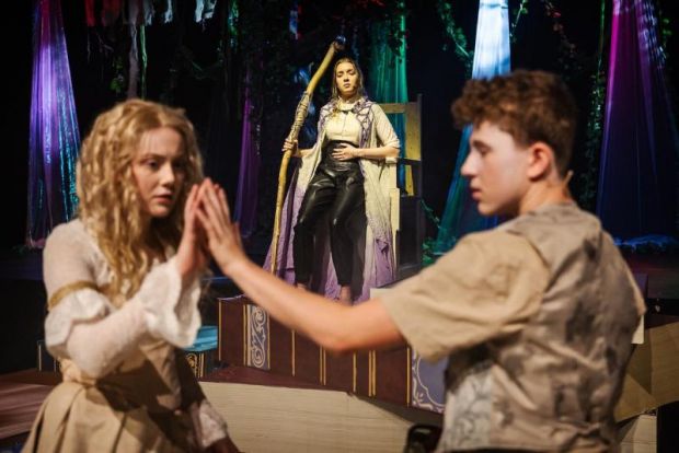 Zen Zen Zo’s The Tempest | Stage Whispers